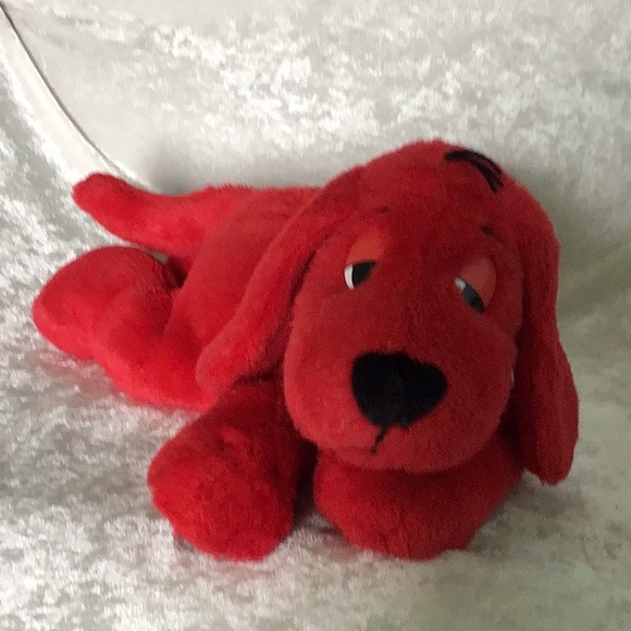 Scholastic | Toys | Clifford Touch Activated Big Red Dog Plush Toy 6 He ...